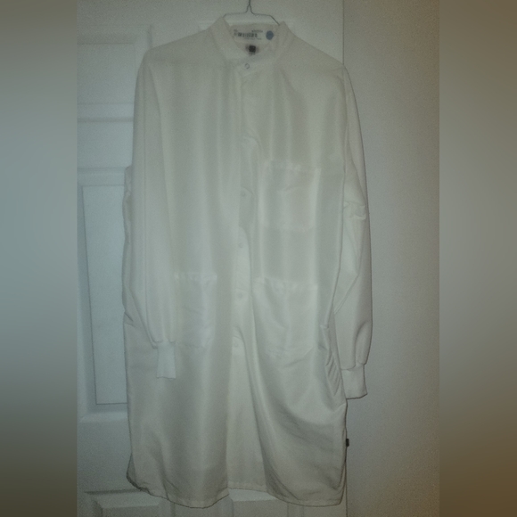 Medline | Other | Medline Lab Coat | Poshmark